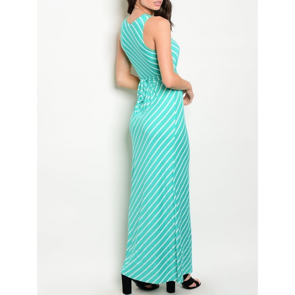 Gilli | Dresses | Mint White Maxi Dress Gilli | Poshmark
